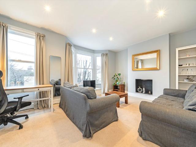 Queensmill Road, SW6, London