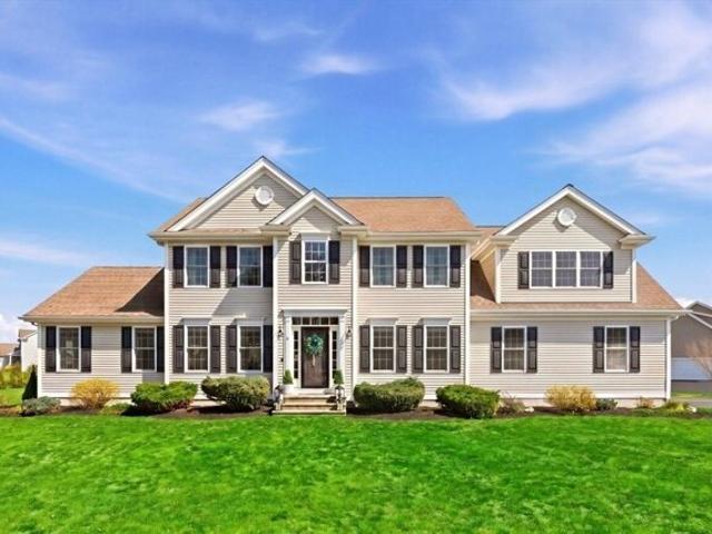 Quequechan Cir, Lakeville, Home For Sale