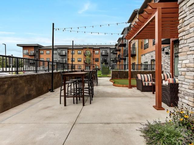 Quest Apartments 1 Bedroom Apartment for Rent at 13650 Marsh View Blvd, Rogers, MN 55374