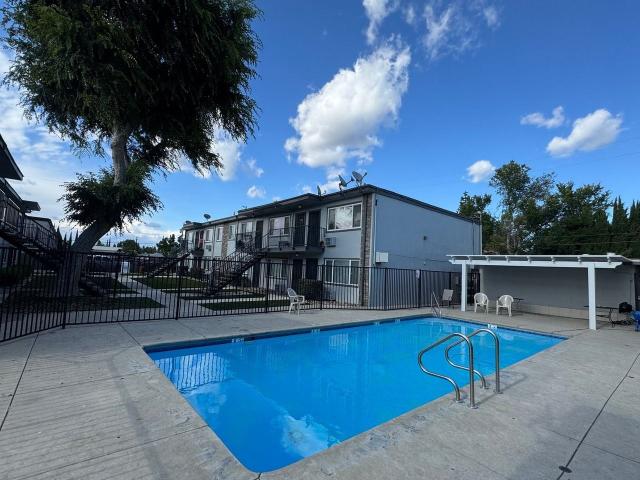 Qui221 2 Bedroom Apartment for Rent at 221 Quincy St, Lincoln Village, CA 95207 Lakeview