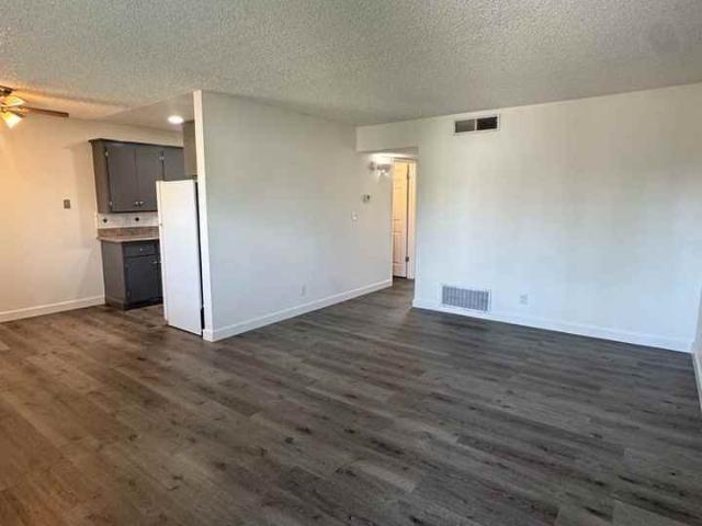 Qui221 2 Bedroom Apartment for Rent at 221 Quincy St, Lincoln Village, CA 95207 Lakeview