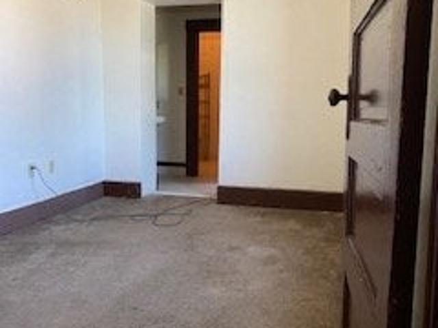 Quiet 1 Bed Bath Condo Room in LemooreCA_Availabl
