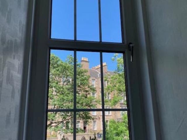 Quiet 2 Bed Flat 10 min Dundee Uni 20min Ninewells