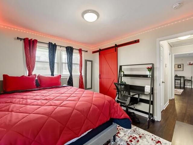 Quiet Workplace | Fast Internet | Near Airport/Downtown/MARTA + Free Streaming Apps