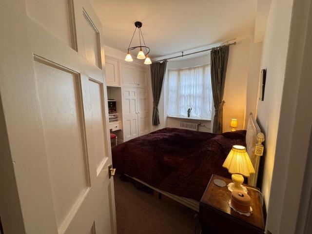 Quiet amazing location Zone 1 1 Bed Flat W2