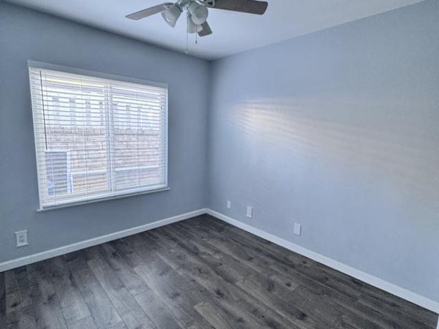 Quiet and clean room in family home
