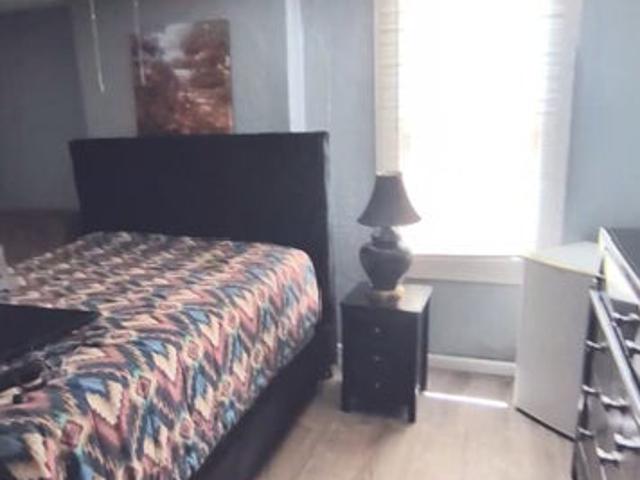 Quiet area in a convenient location near many bus