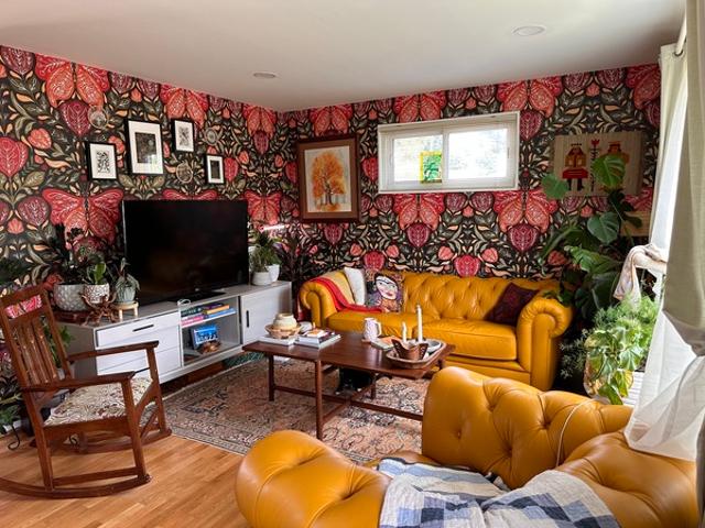 Quiet basement suite with quick access to Wheaton metro