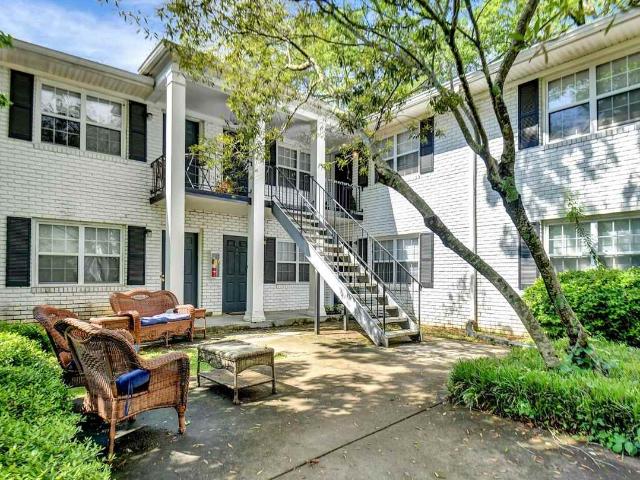 Quiet Community Near UGA Campus and Downtown! 2 Bedroom Apartment for Rent at 645 Boulevard, Athens, GA 30601