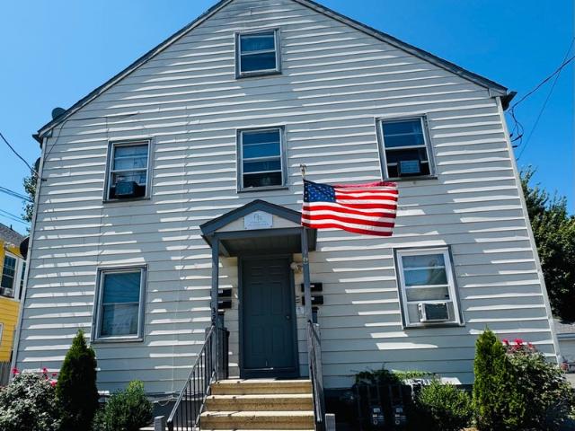 Quiet, clean, Professional Home Hamden CT!