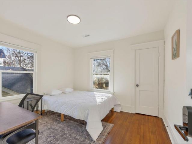 Quiet, Clean Private Rooms | Mini Fridge Includ