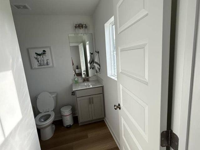 Quiet Home Room for Rent