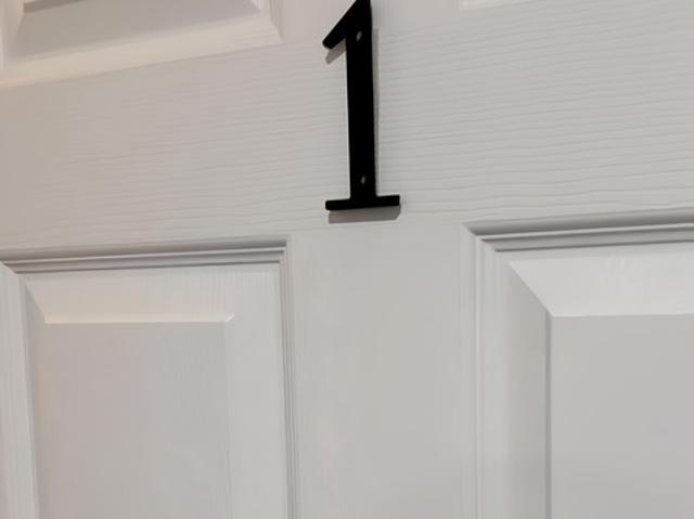 Quiet Newly Renovated Home Near AA&M University. Dining Table Fast Wi Fi
