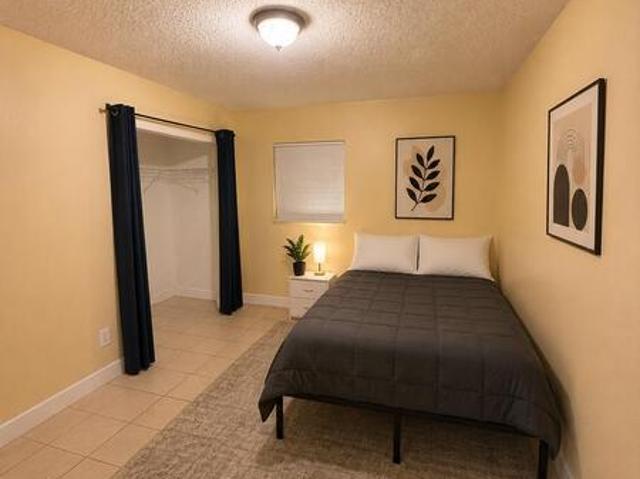 Quiet Orlando Co Living Home Near Universal Studios & Downtown Prime Location