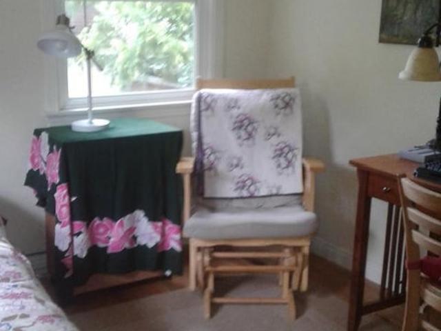 Quiet room for rent in fair oaks