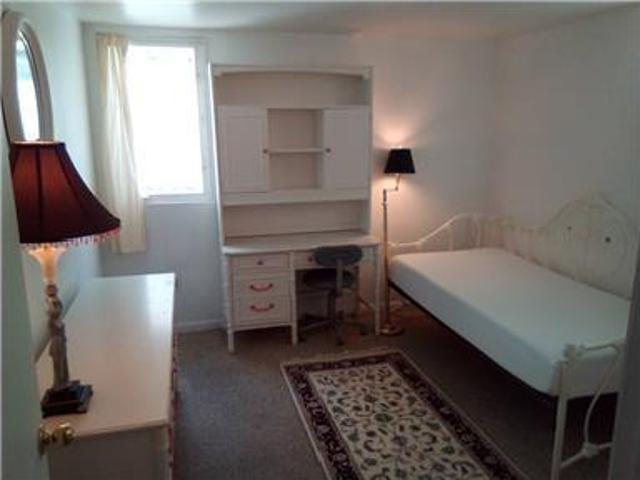 Quiet Room for Rent in Rockville