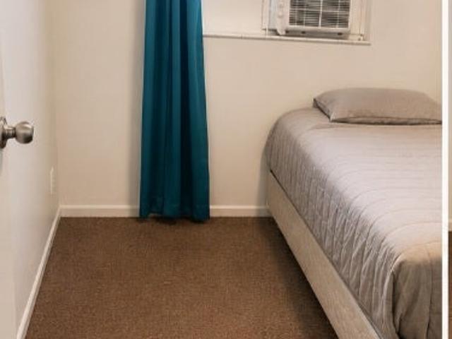 Quiet Room for Rent
