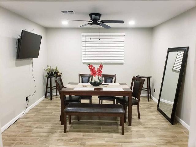 Quiet room for rent