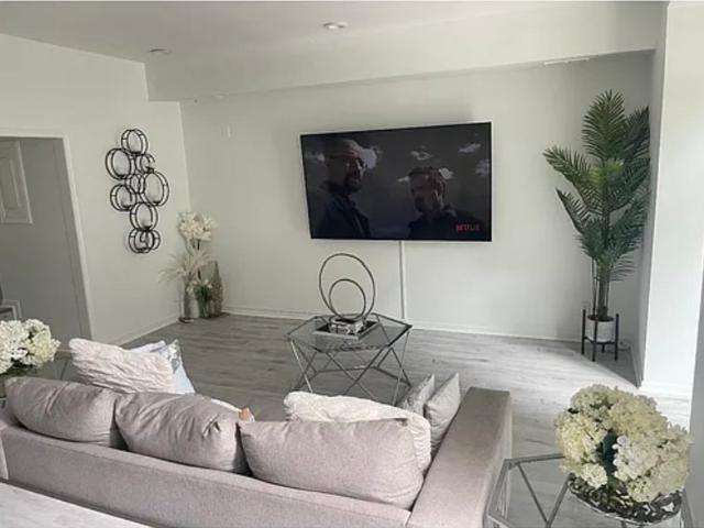 Quiet Room for rent