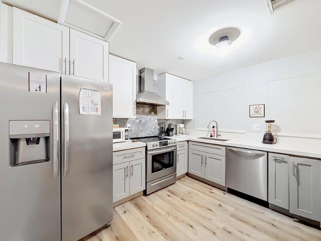 Quiet Room in Plantation | All Utilities Include