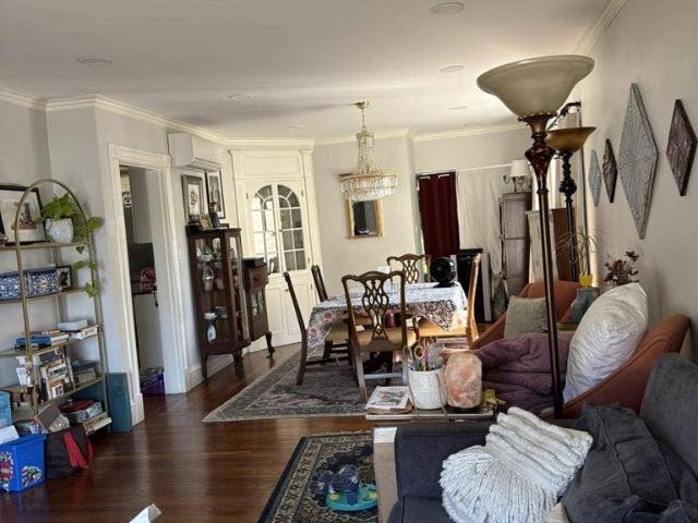 Quiet shared home easy city acces