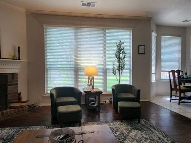Quiet South Austin Room + Private Bath