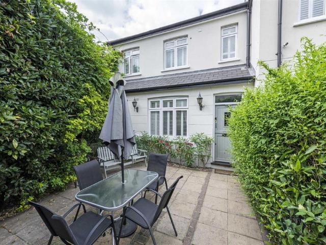 Quill Lane, Putney 2 bed end of terrace house to rent £2,750 pcm £635 pw