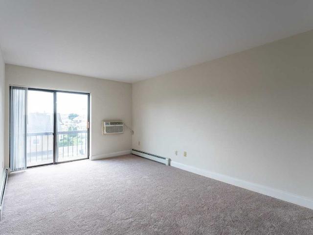 Quincy Commons Studio Apartment for Rent at 1 Canton Road, Quincy, MA 02171 North Quincy