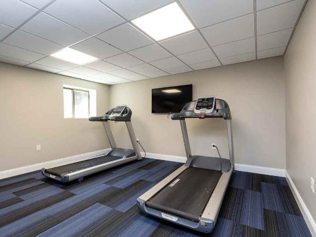 Quincy Commons Studio Apartment for Rent at 1 Canton Rd, Quincy, MA 02171 North Quincy