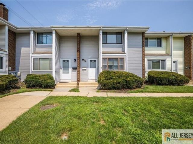 Quincy Cir Unit L, South Brunswick, Home For Sale