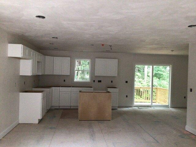Quincy Building St Unit,holbrook, Condo For Sale