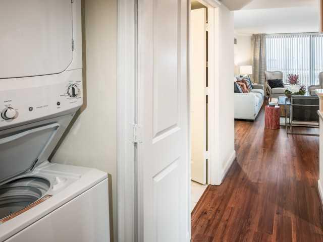 Quincy Plaza 3 Bedroom Apartment for Rent at 3900 Fairfax Dr, Arlington, VA 22203 Ballston Virginia Square