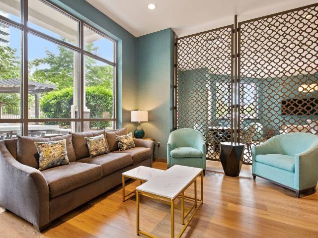 Quincy Plaza 1 Bedroom Apartment for Rent at 3900 Fairfax Dr, Arlington, VA 22203 Ballston Virginia Square