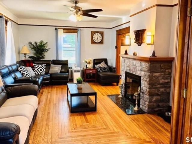 Quinnipiac Ave, North Haven, Home For Sale