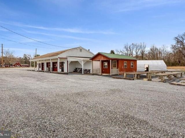 Quinton Marlboro Rd, Bridgeton, Farm House For