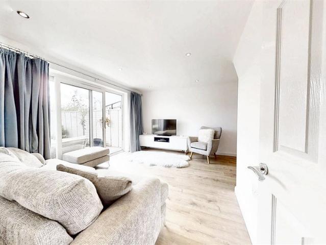 Quinton Drive, Bradwell, Milton Keynes, MK13