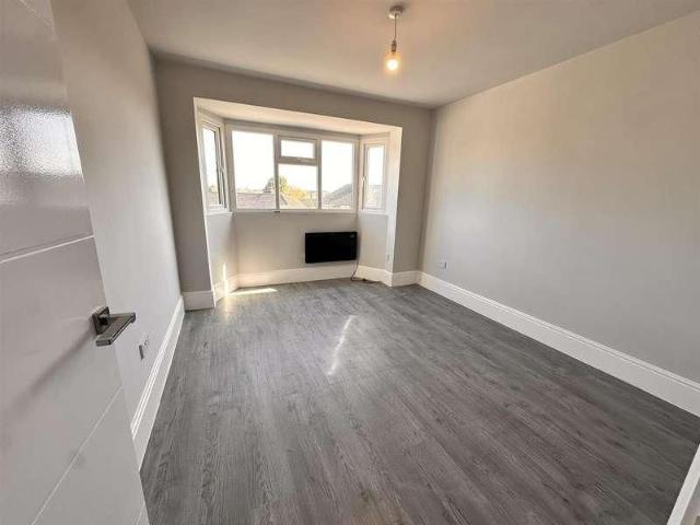 Quinton Road West, Birmingham, B32