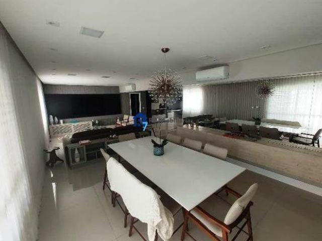 R7 Imobiliária Vende Apartamento na Vila São Francisco em Osasco com 04 suítes