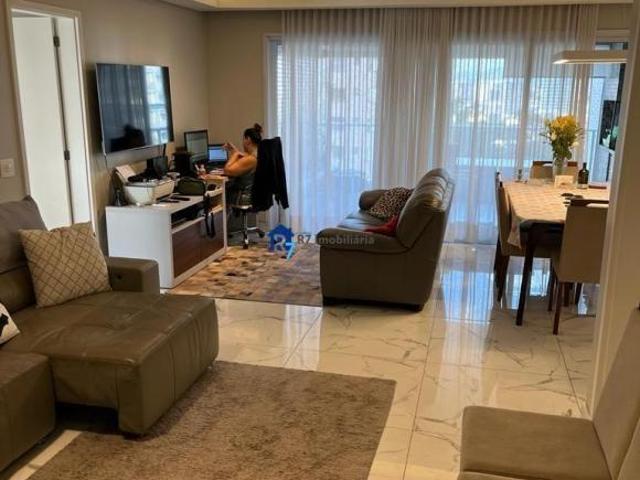 R7 Imobiliária Vende Apartamento no Soberano com 3 suítes