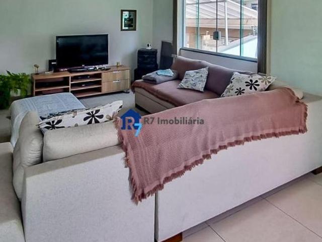 R7 Imobiliária Vende Sobrado no Bela vista Osasco com 3 suítes