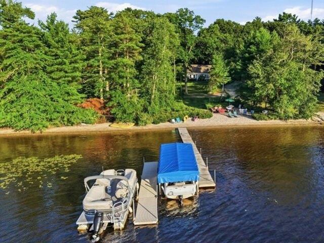 r Middleboro Rd, Freetown, Home For Sale