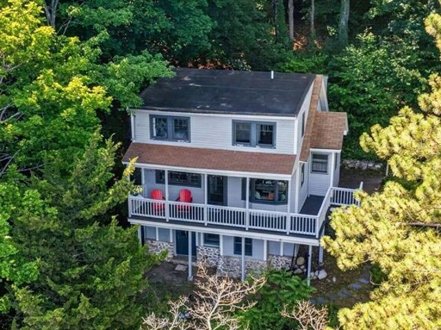 R Morses Pond Rd, Wellesley, Home For Sale