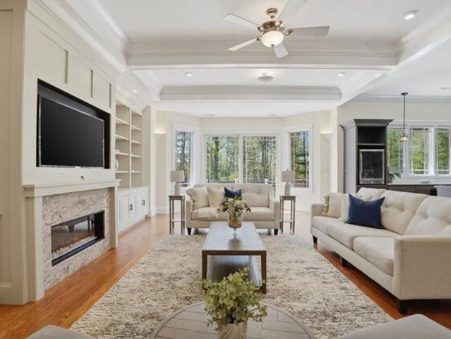 r Orchard St, Newbury, Home For Sale