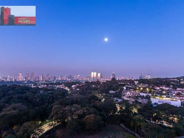 R. Albertina de Oliveira Godinho, 68 Jardim Guedala, 648m², 6 vagas, Bosque do Morumbi