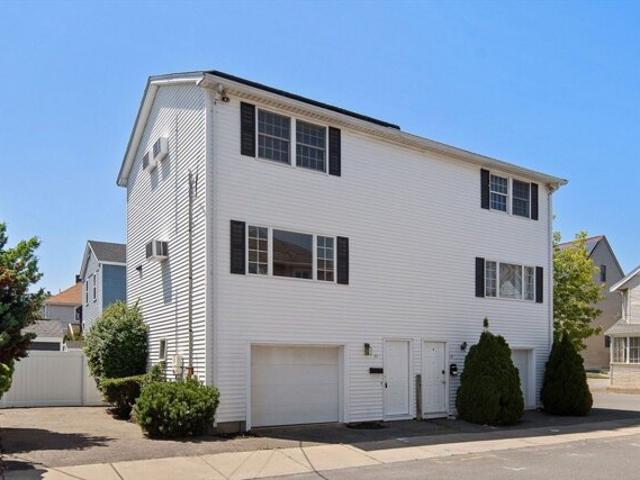 R Ashton St Unit,everett, Condo For Sale