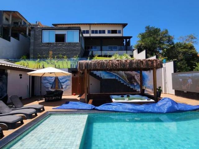 R CASA INCRIVEL ACESSO PRIVADO A REPRESA COM PIER CASA MODERNA