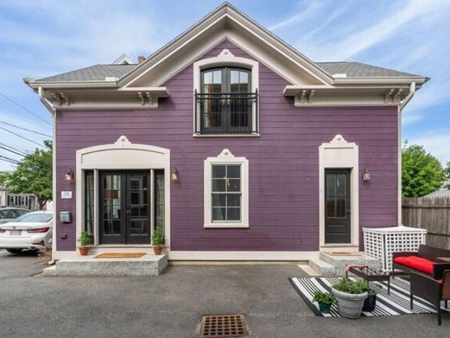 R Dearborn Unit C, Salem, Condo For Sale