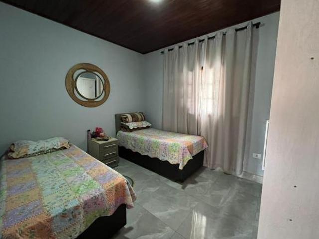R LOCAL COM LAGO NASCENTE AREA AMPLA PRÓXIMO A ARUJA EM SANTA ISABEL