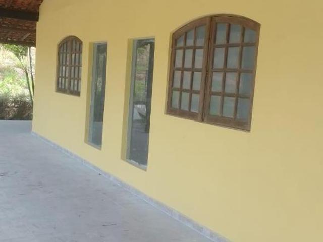 R SITIO COM LINDA CASA DE CAMPO EM SANTA ISABEL