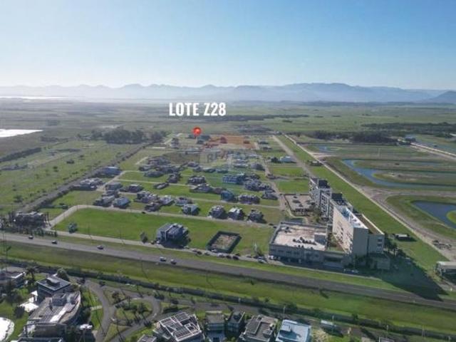 R$ 100mil de entrada e saldo em 36X Recebe carro Lote em Bairro Planejado ao lado do Hospital LI